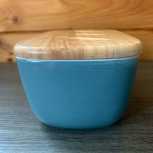 Dowan | Kitchen | New Wout Box Dowan Covered Slate Blue Butter Dish ...